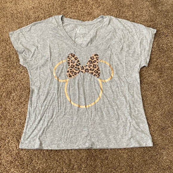 Disney | Tops | Shirt Nwot Disney Minnie Mouse Silhouette Tshirt | Poshmark